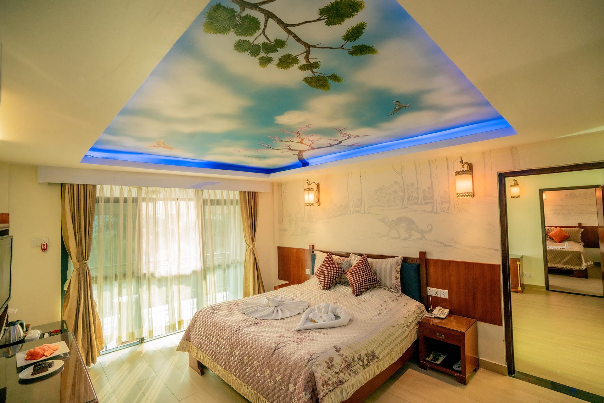 Book Now - Hotel Jungle Crown - Sauraha